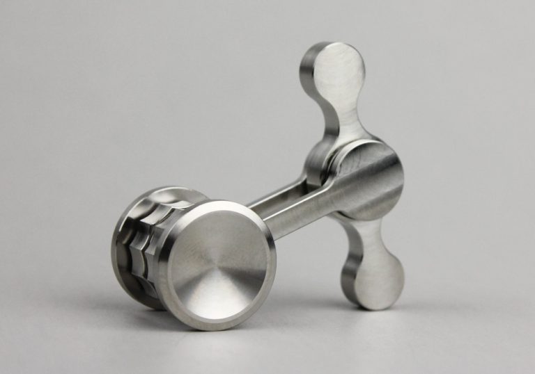 Le Mini Double Pendule: Un voyage à travers le chaos harmonieux