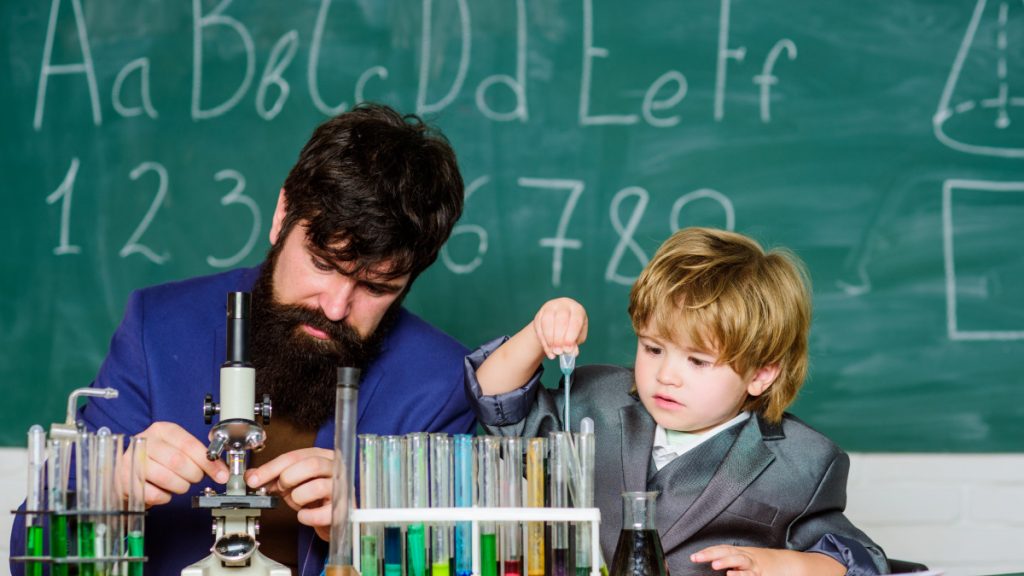 Expérience scientifique pour enfant : Éveillez leur curiosité