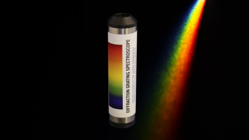 Spectroscope - Comprendre la Lumière et la Matière